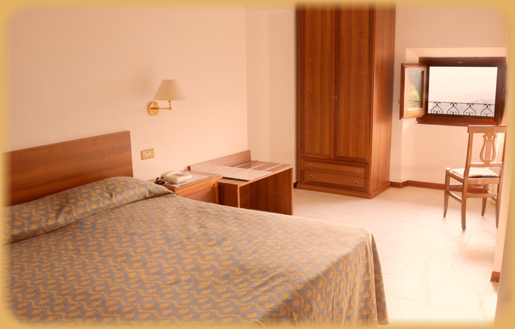 Camere Superior € 120 :: Villa Gaia